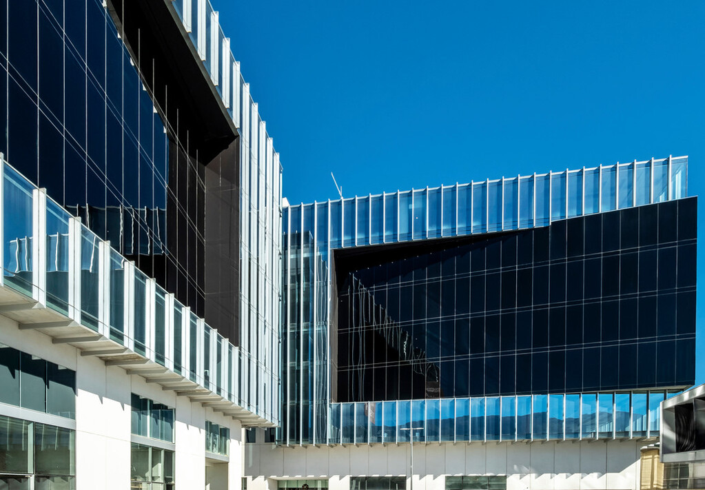 Quadra Towers | Guardian Glass