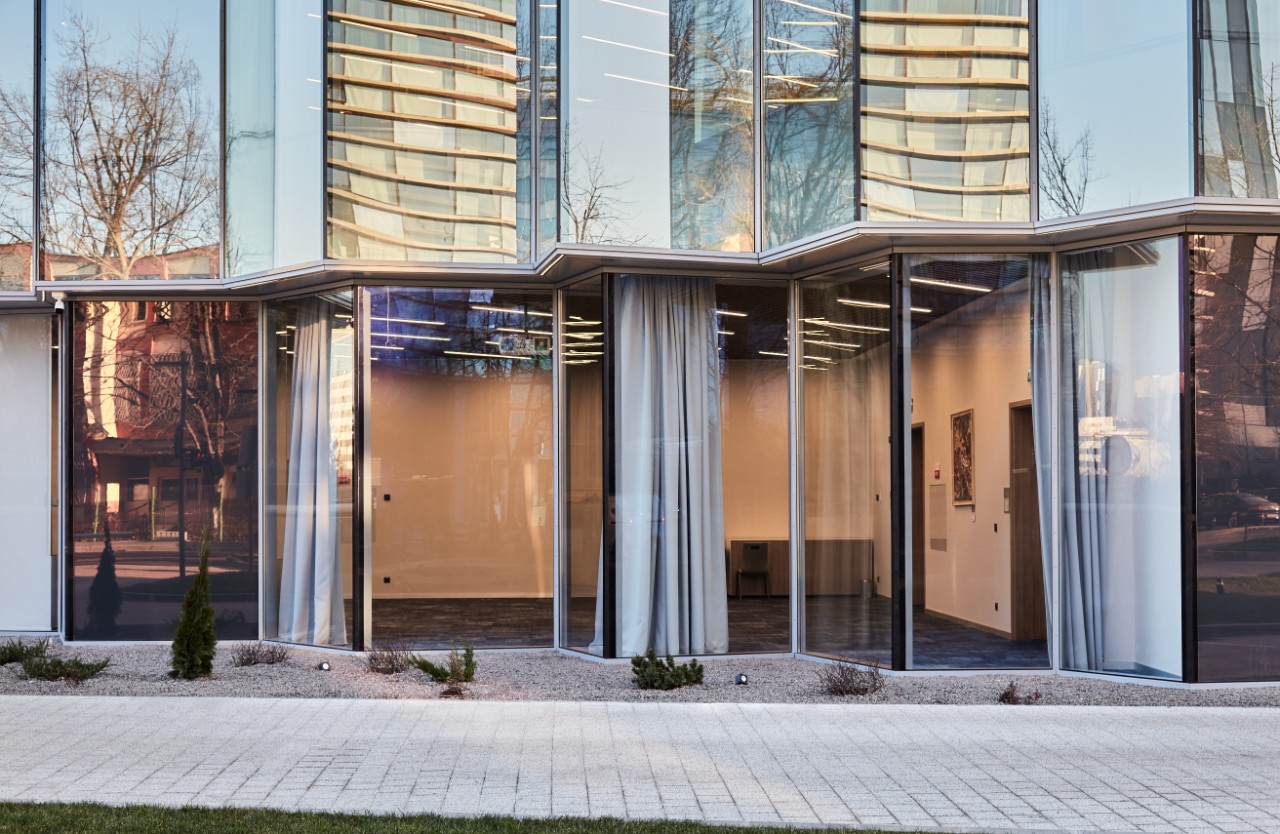 + 20 Innovative Glass Types to Enhance Your Project's Aesthetics ...