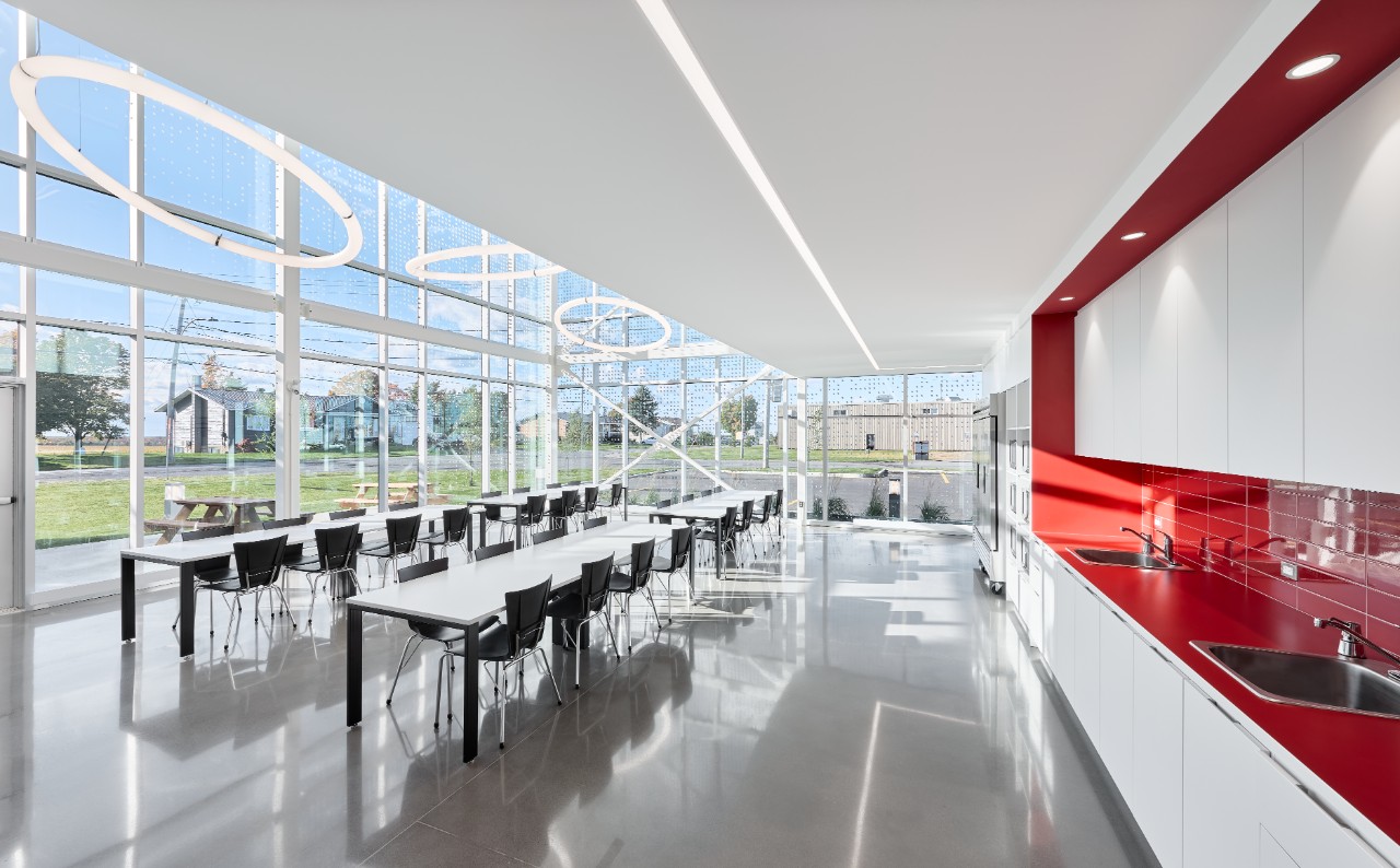 Veralex Headquarters | Guardian Glass