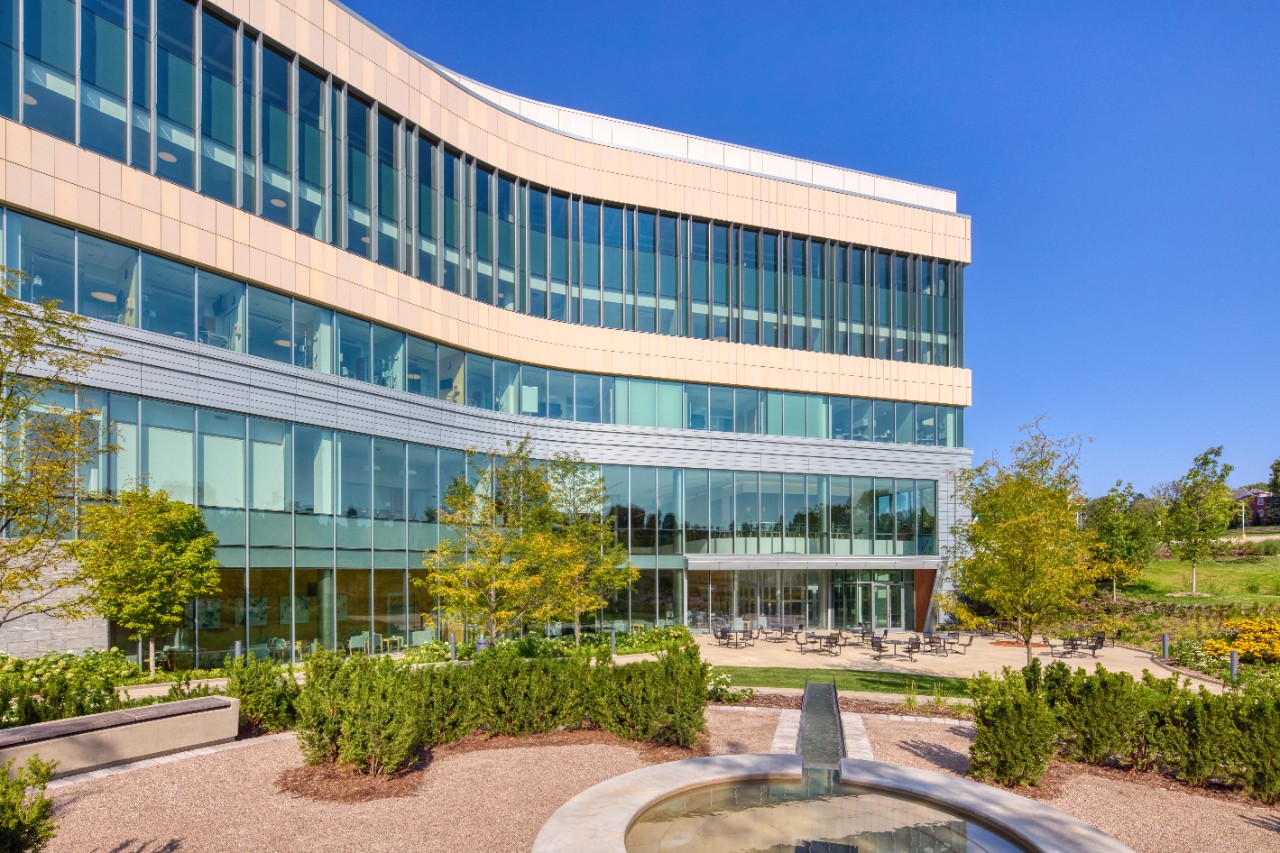 OSF Cancer Institute and Proton Therapy Center | Guardian Glass