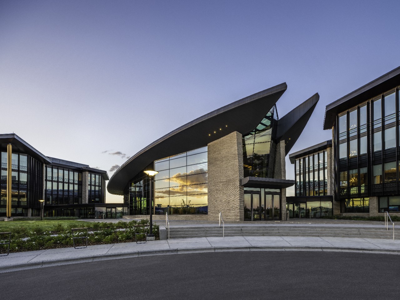ATCO Head Office | Guardian Glass