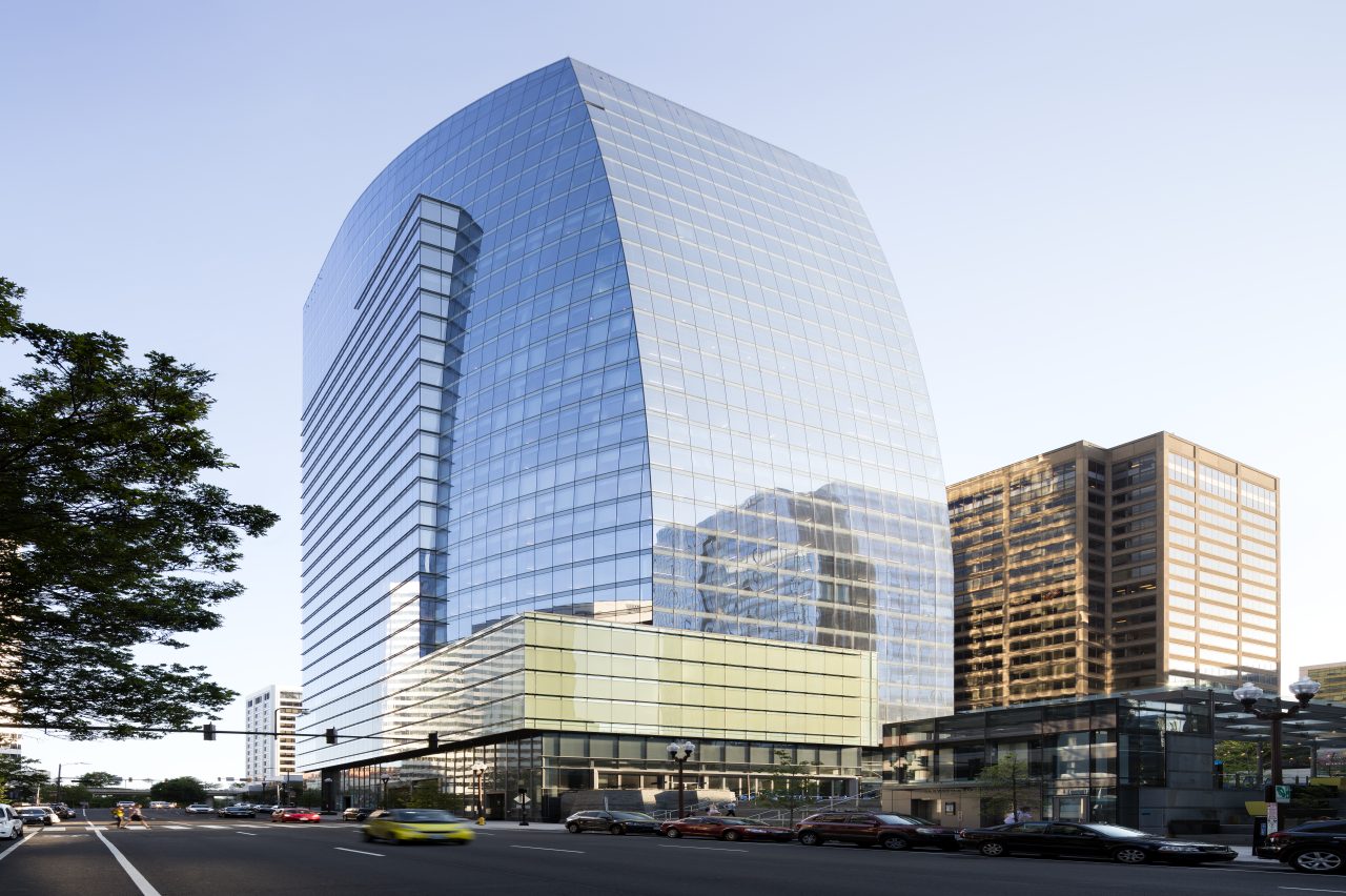 Rosslyn Central Place - Office Tower | Guardian Glass