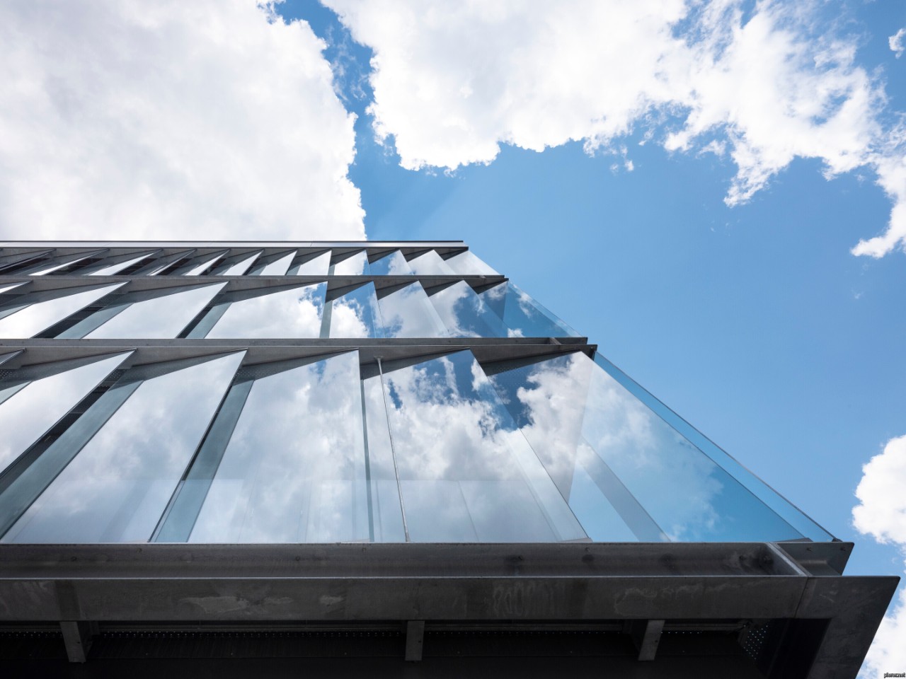 Sustainability of glass through the lifecycle | Guardian Glass