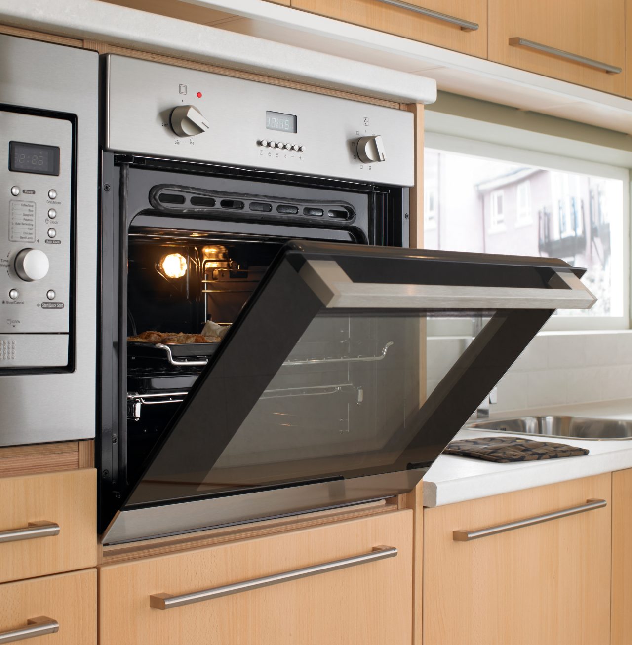 Glass for oven and cooking appliances | Guardian Glass