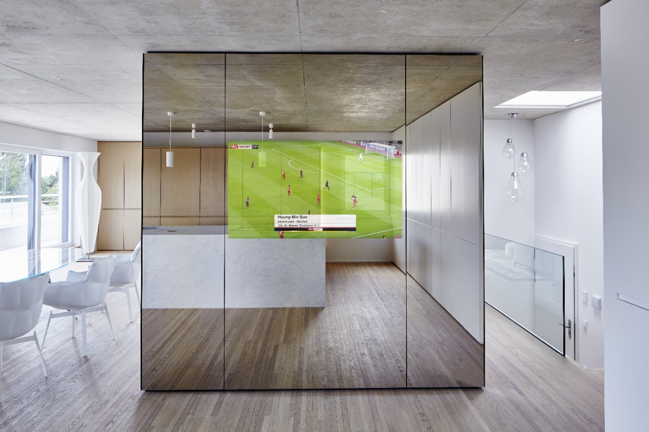 Smart Mirror: Switchable mirror glass | Guardian Glass