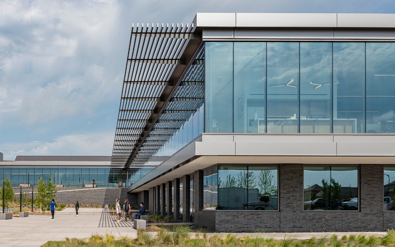 Safety glass | Laminated or tempered for higher safety | Guardian Glass